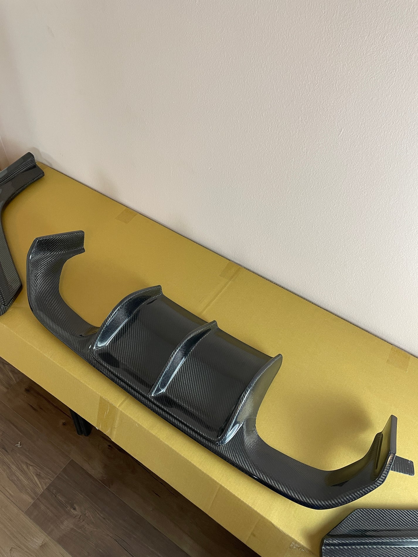BMW F80 M3 M4 V STYLE CARBON FIBER REAR DIFFUSER + REAR SPLITTER KIT ...